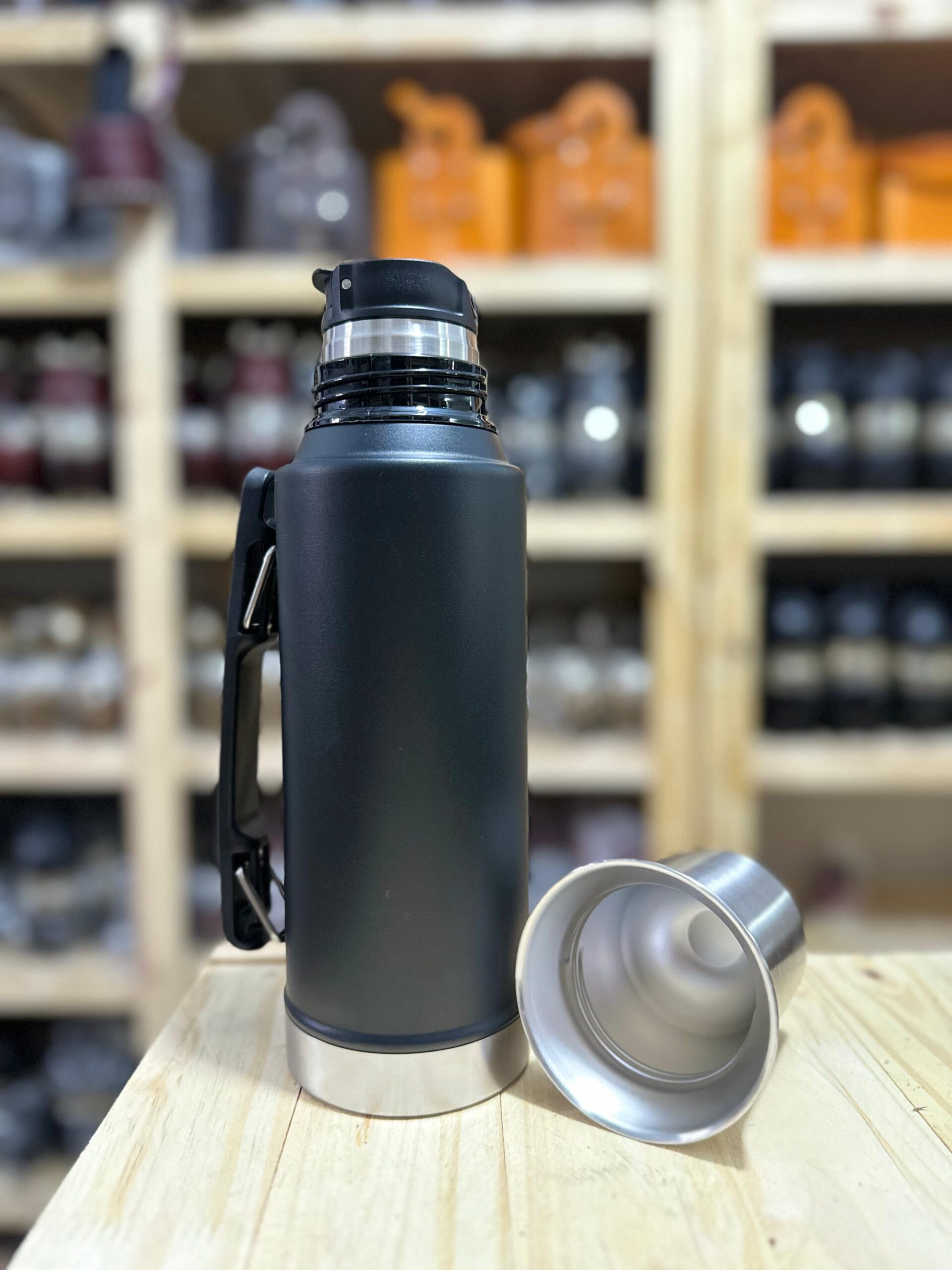 Termo System 1.2L con manija pico system y tapa mate color cobre – Digalo con Mate por Mayor